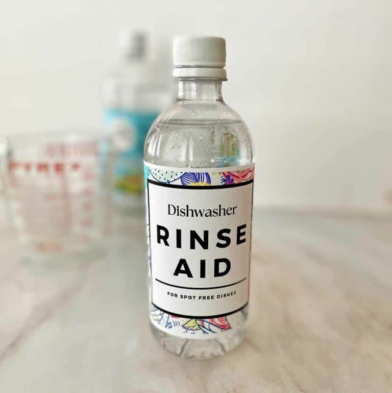 About | Happy Simple Living's Founder Eliza Cross